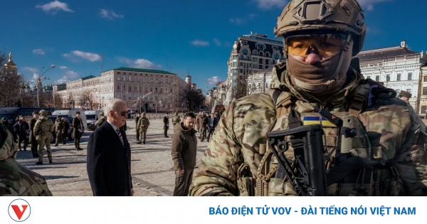 Chia rẽ trong lòng nước Mỹ vì xung đột ở Ukraine gây khó cho ông Biden